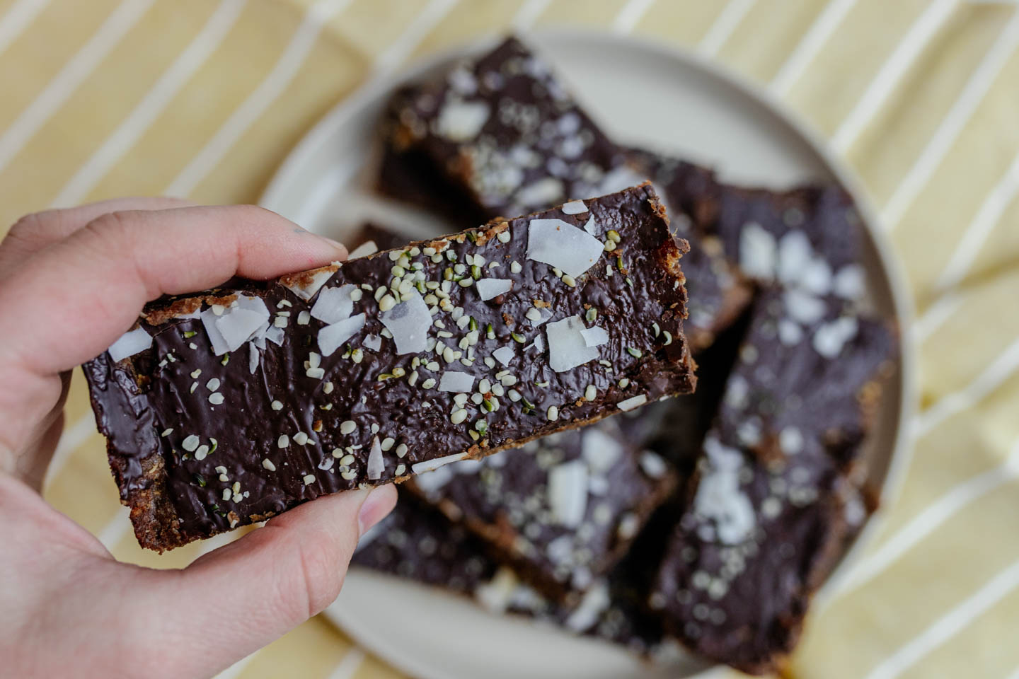 Rich Vegan Protein Bars– the Perfect Snack! - Leafy Grains